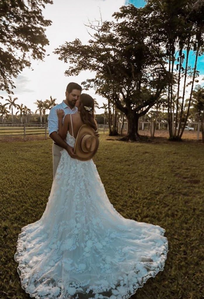 Miss Distrito Federal 2018, Biah Rodrigues, se casa com cantor Sorocaba ...